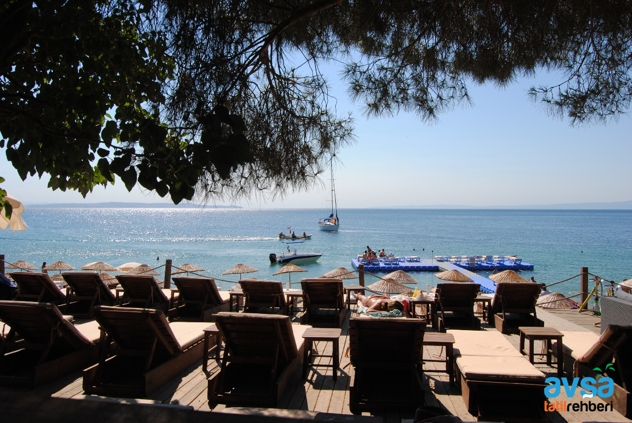 Ayanya Beach Çınar Koyu Avşa Adası | Avşa Adası Tatil Rehberi