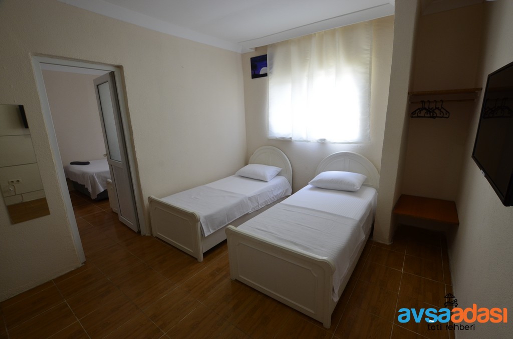 Efe Motel Avşa Adası 0530 229 15 45 | Avşa Adası Tatil Rehberi